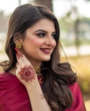 Haris Rauf Wife- Muzna Masood Malik, Age, Photos, Profession, Instagram