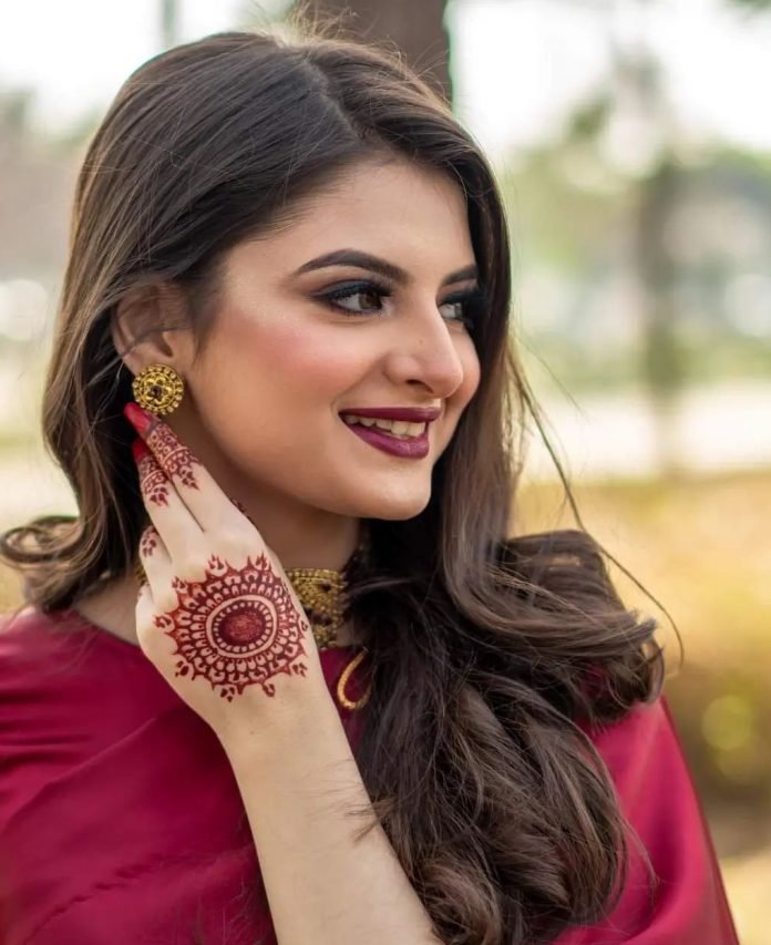 Haris Rauf Wife- Muzna Masood Malik, Age, Photos, Profession, Instagram